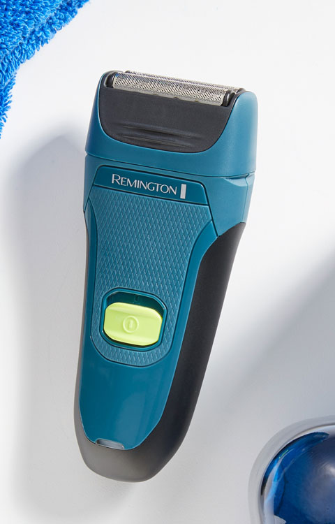 UltraStyle Rechargeable Foil Shaver | Remington®