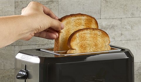 2-Slice Toaster TR7827-1BD | BLACK + DECKER